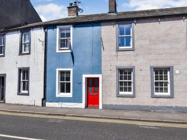 2 bed house for sale