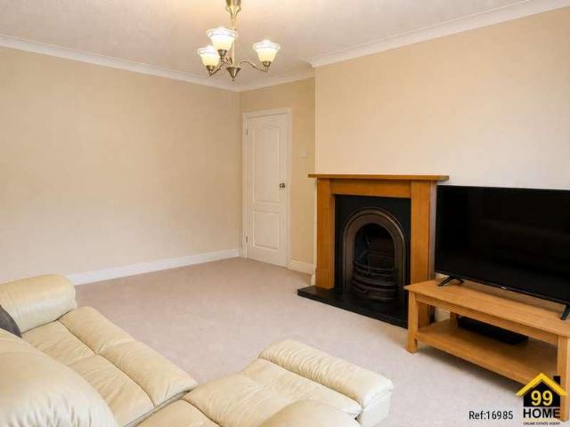 2 bed house for sale