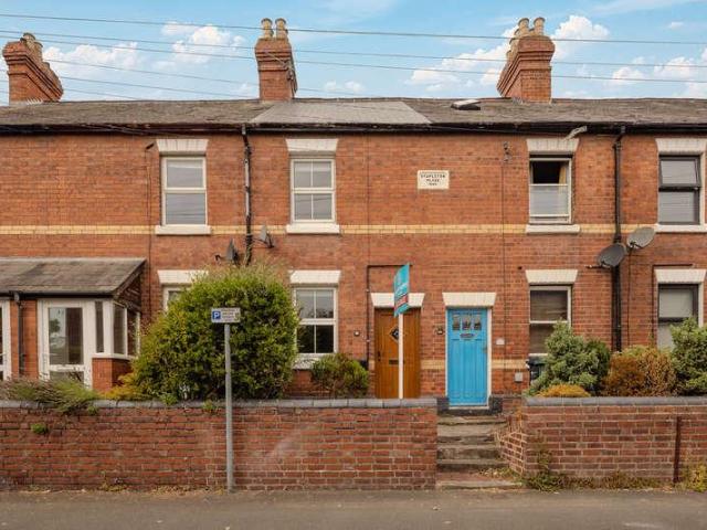 2 bed house for sale