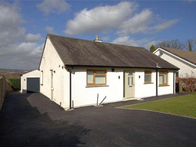 2 bed house for sale