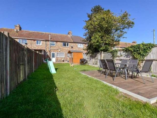 2 bed house for sale