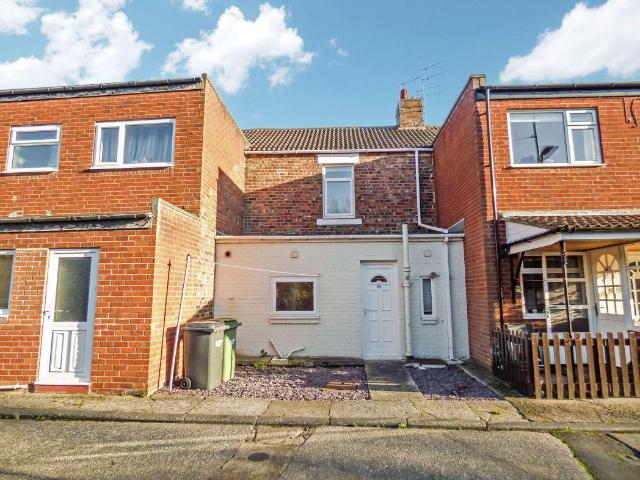 2 bed house for sale