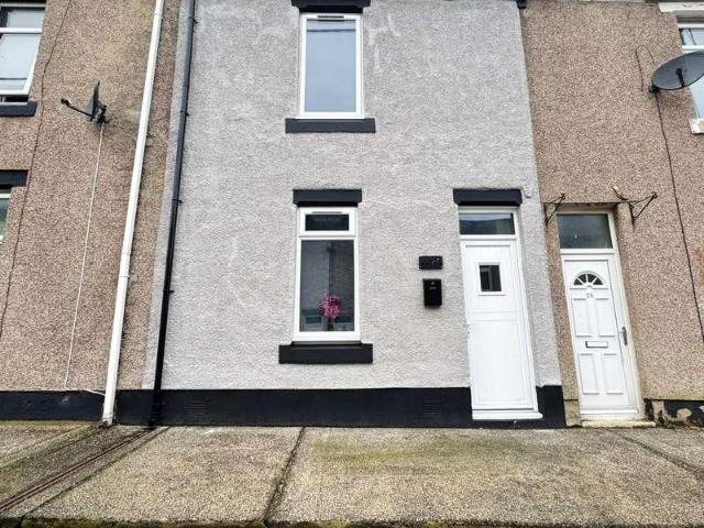 2 bed house for sale