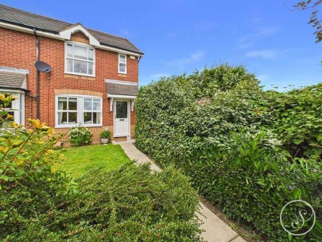 2 bed house for sale