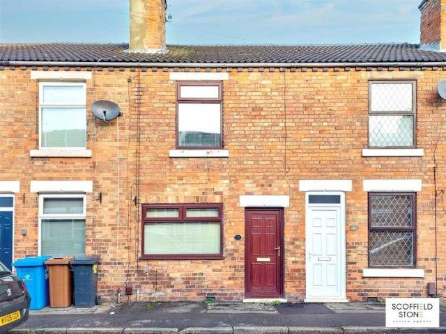 2 bed house for sale