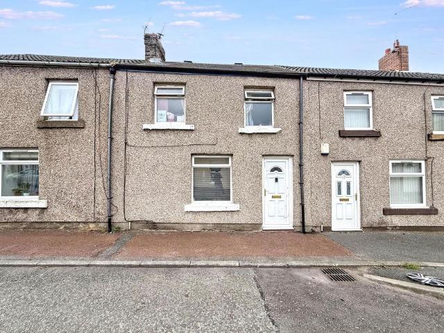 2 bed house for sale