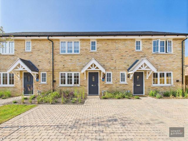 2 bed house for sale