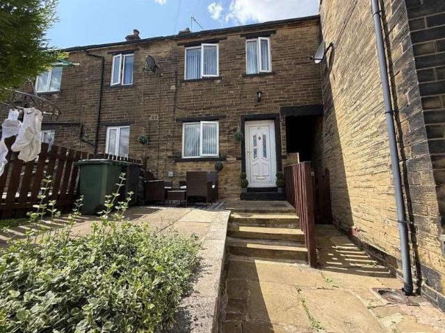2 bed house for sale