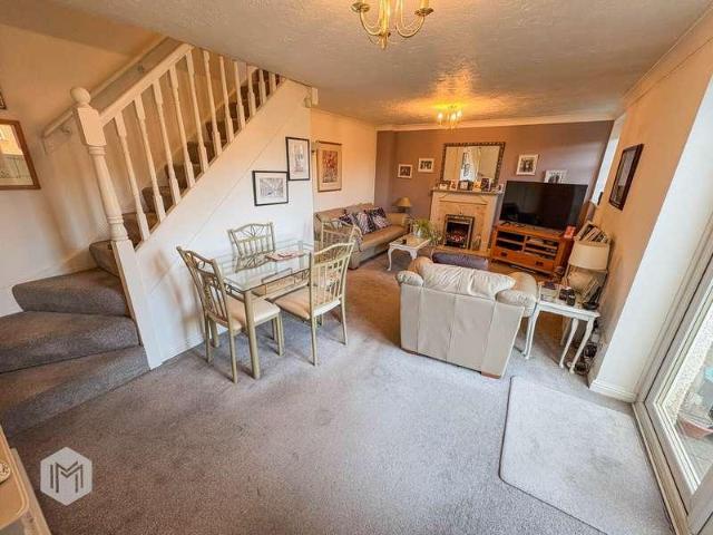 2 bed house for sale