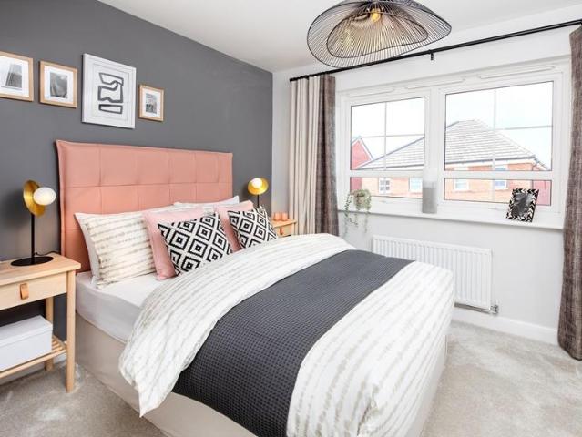 2 bed house for sale