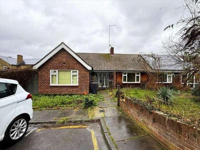 2 bed house for sale