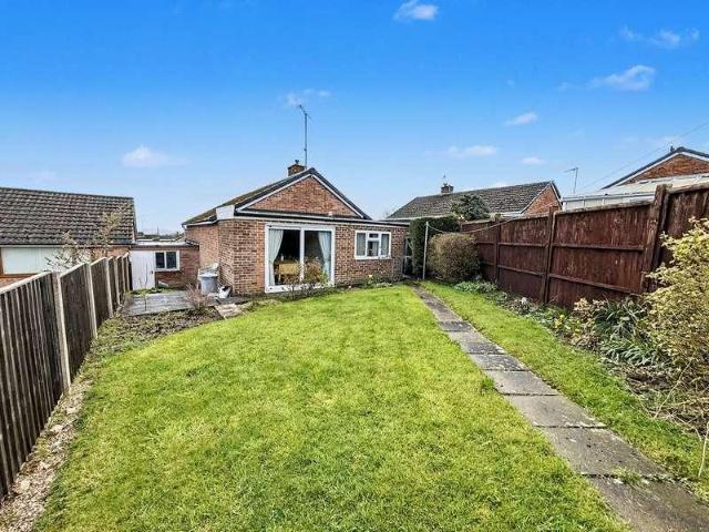 2 bed house for sale