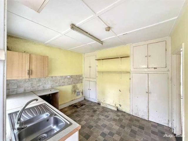 2 bed house for sale
