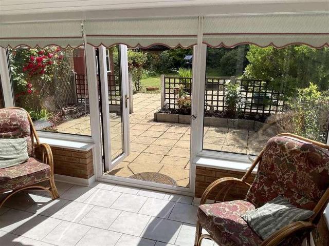 2 bed house for sale