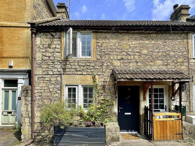2 bed house for sale