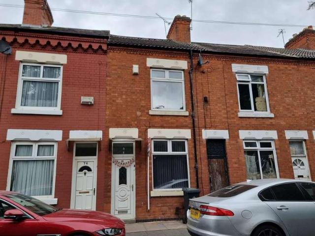 2 bed house for sale
