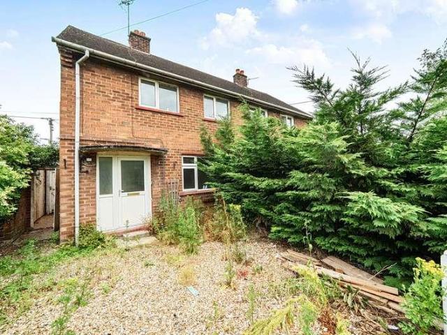 2 bed house for sale
