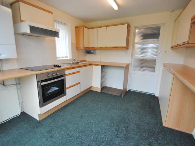 2 bed house for sale