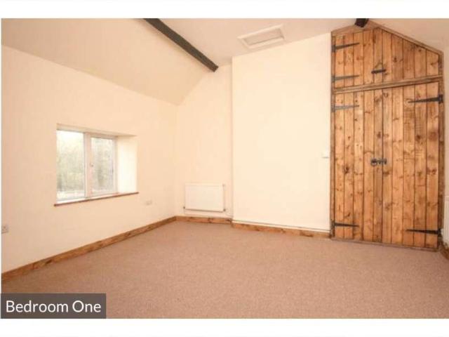 2 bed house for sale