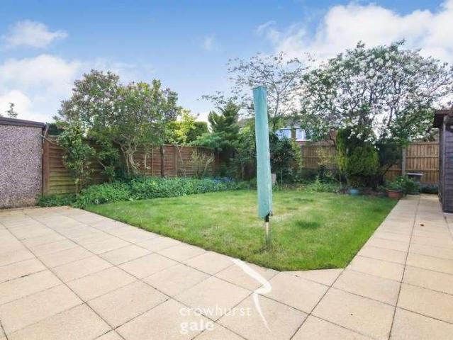 2 bed house for sale