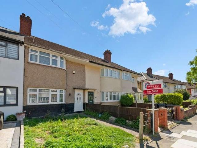2 bed house for sale