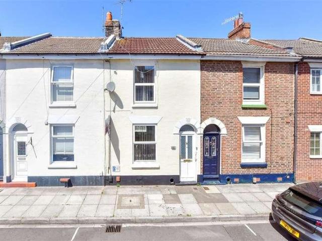 2 bed house for sale