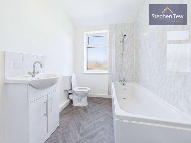 2 bed house for sale