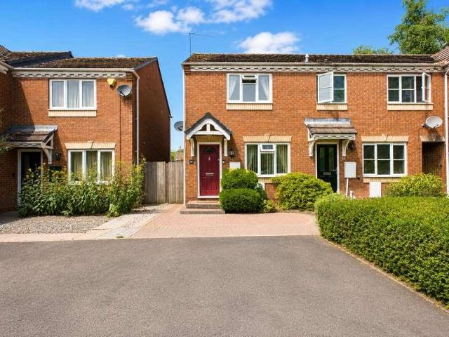 2 bed house for sale