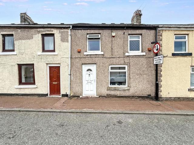 2 bed house for sale