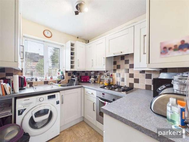 2 bed house for sale