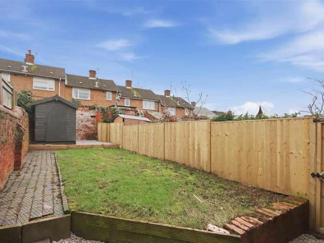 2 bed house for sale