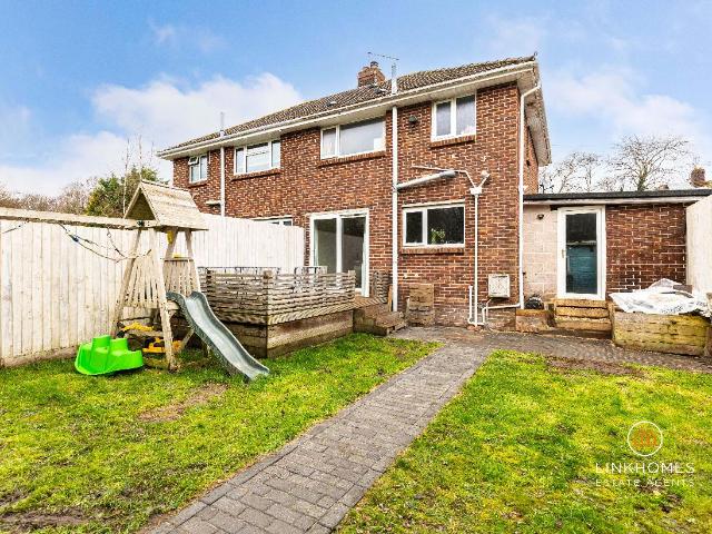 2 bed house for sale