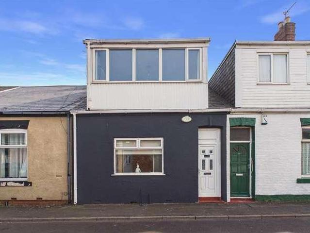 2 bed house for sale