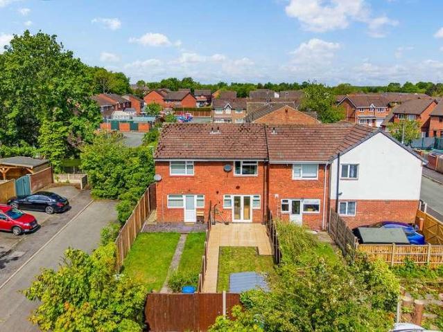 2 bed house for sale