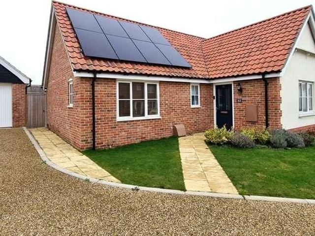 2 bed house for sale