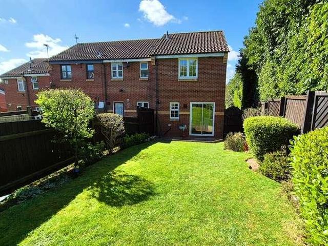 2 bed house for sale