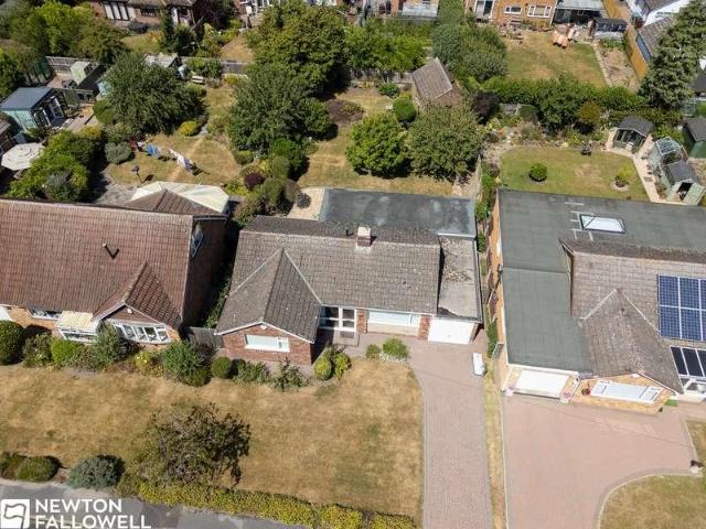 2 bed house for sale