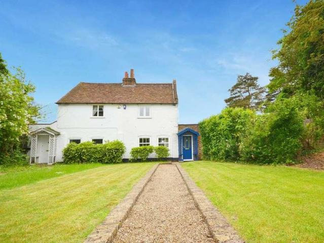 2 bed house for sale
