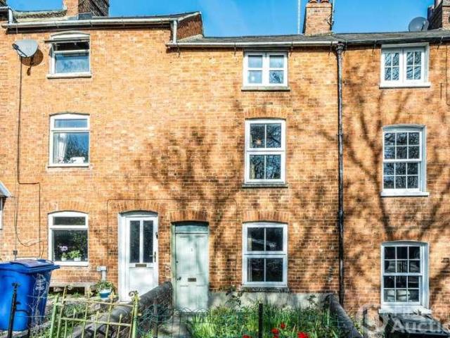 2 bed house for sale