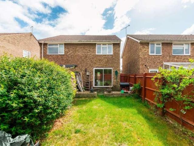 2 bed house for sale