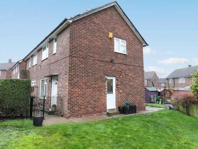 2 bed house for sale