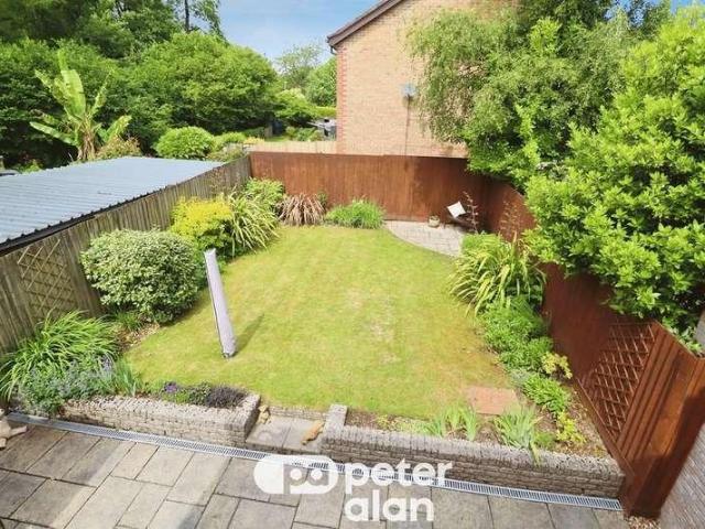 2 bed house for sale