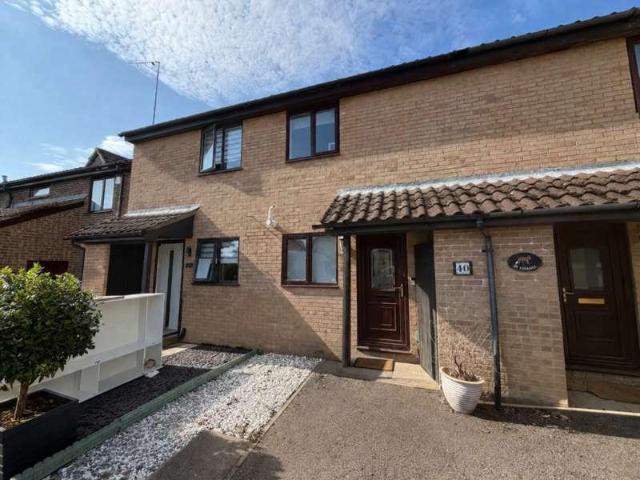 2 bed house for sale