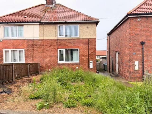 2 bed house for sale