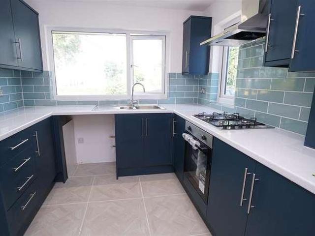 2 bed house for sale