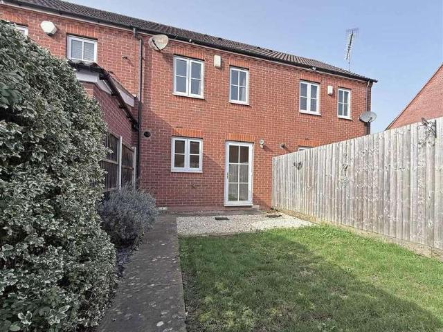 2 bed house for sale