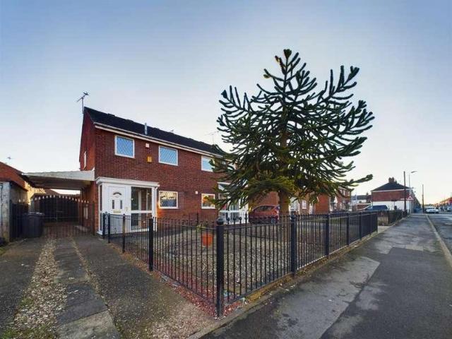 2 bed house for sale