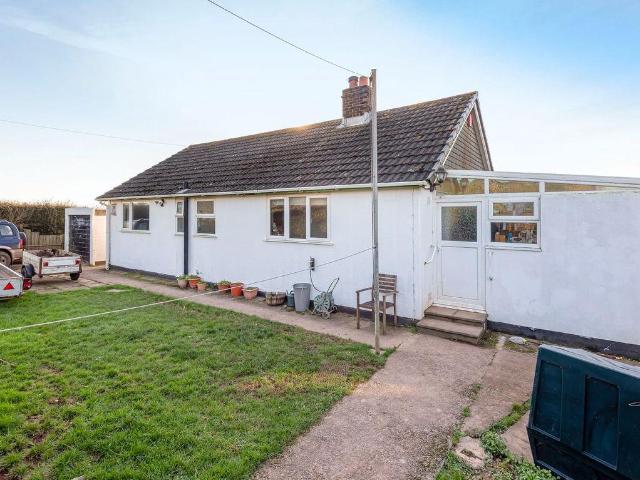 2 bed house for sale