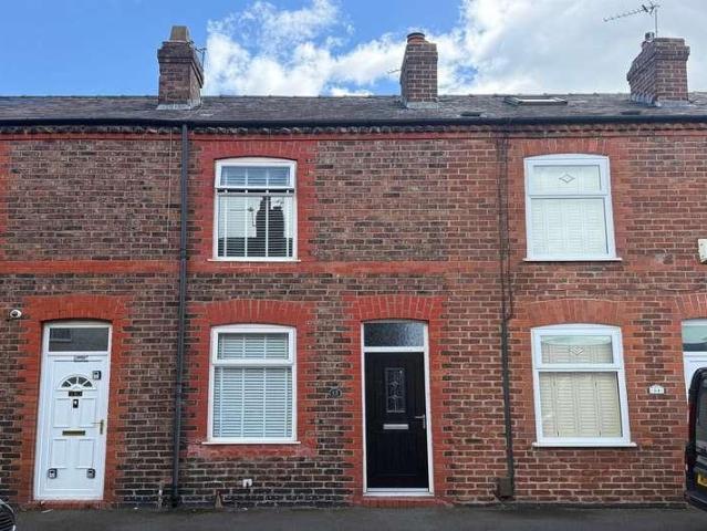 2 bed house for sale