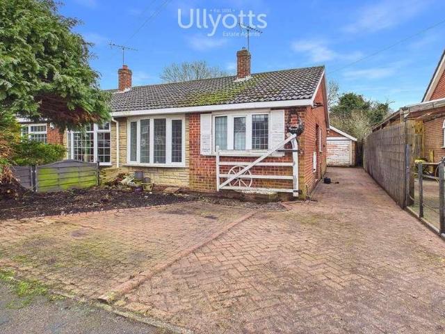 2 bed house for sale